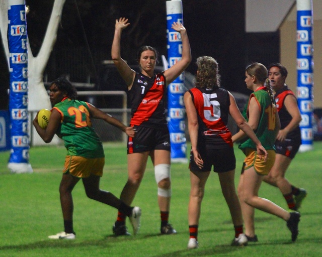 Friday night footy | The Centralian Today