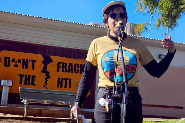 Campaigners say "frack off" to fracking | The Centralian Today